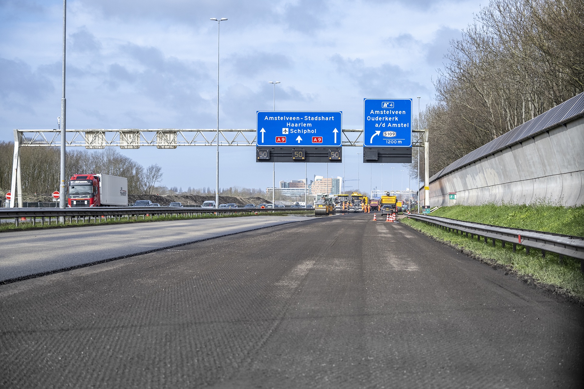 Extra rijstrook tussen knooppunt Holendrecht en afrit 4 Ouderkerk aan ...